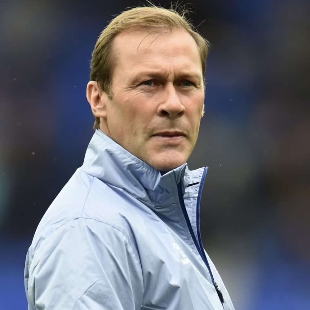 Duncan Ferguson's Comedy Profile | Hot Water Comedy Club