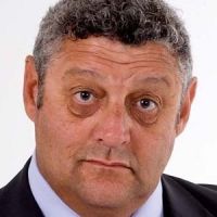 Barry Hilton's Comedy Profile | Hot Water Comedy Club