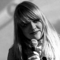 Tania Edwards's Comedy Profile | Hot Water Comedy Club